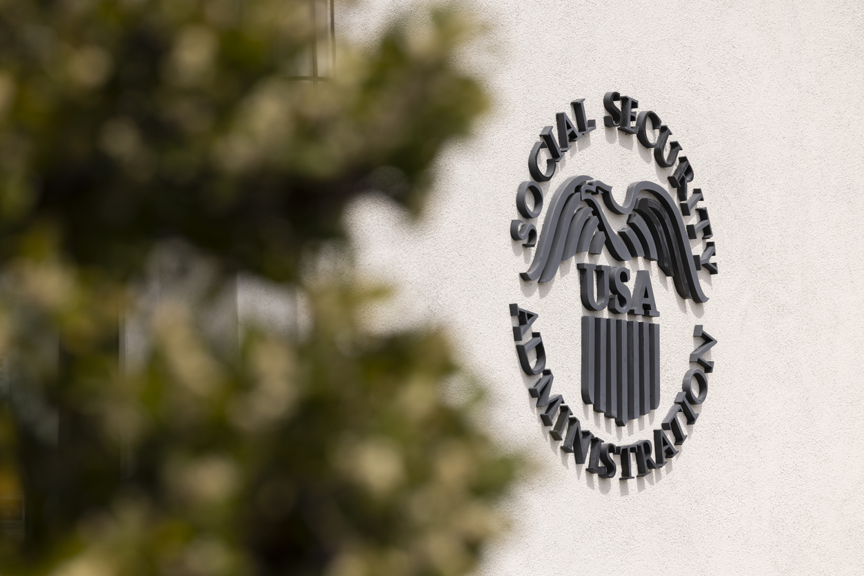 Honoring Social Security's 90th Anniversary - a Lifeline for Millions ...